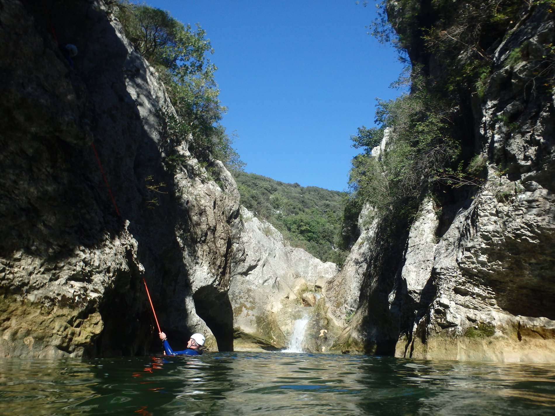 Canyoning au Ravin des Arcs à Montpellier: initiation